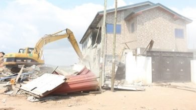 Angry Glefe residents protest demolishing of illegal structures ...