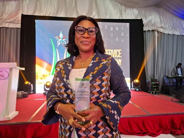 Jane Gasu Aheto honoured at 2024 Civil Service Awards - Ghanaian Times